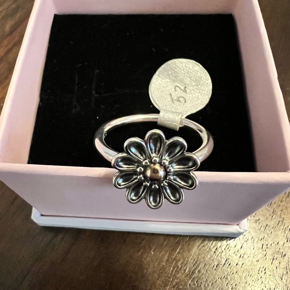Pandora | Jewelry | Pandora 4k Gold And Silver Oopsie Daisy Ring Rare ...